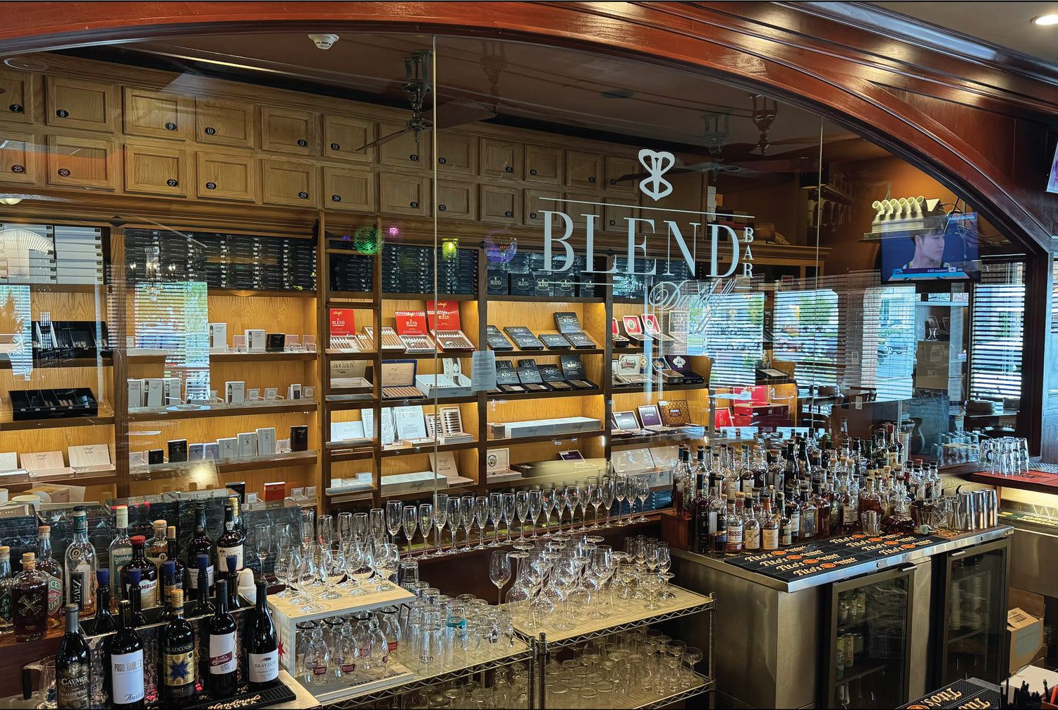 Indianapolis – BLEND Bar with Davidoff Cigars